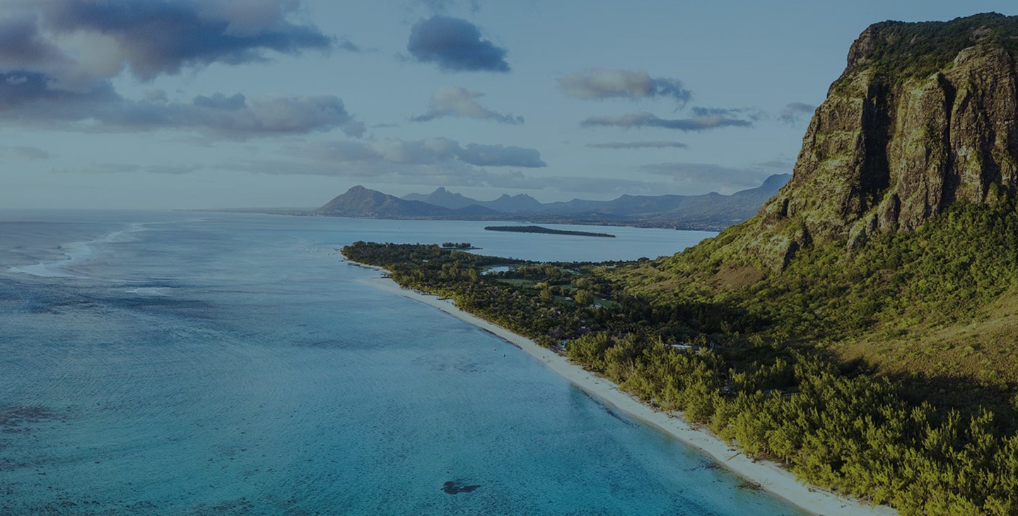 Discover the stunning West of Mauritius now!
