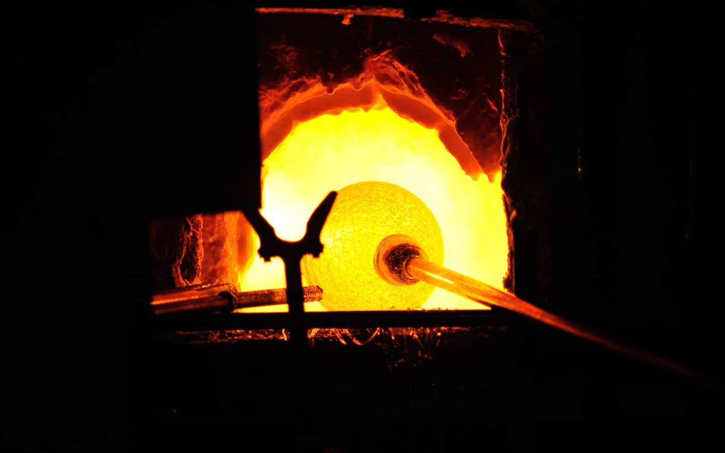 The Mauritius Glass Gallery: Where Art Meets Craft